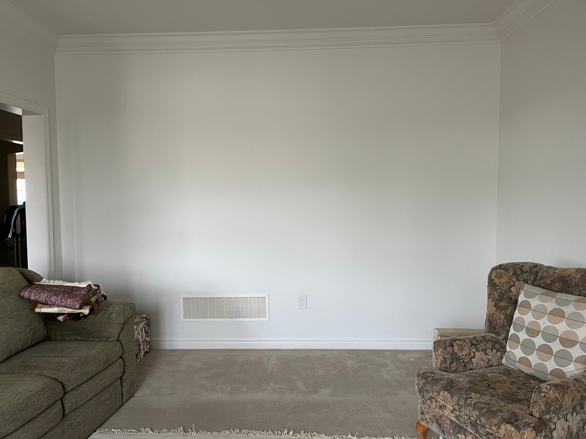 DIY Picture frame molding accent wall with chair rail - Hana's Happy Home