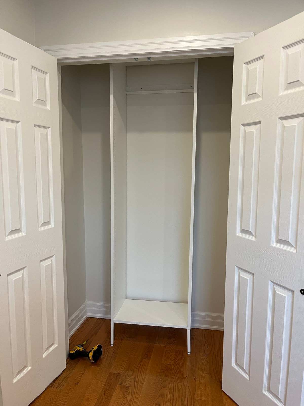 Budget friendly small closet makeover with IKEA AURDAL - Hana's Happy Home