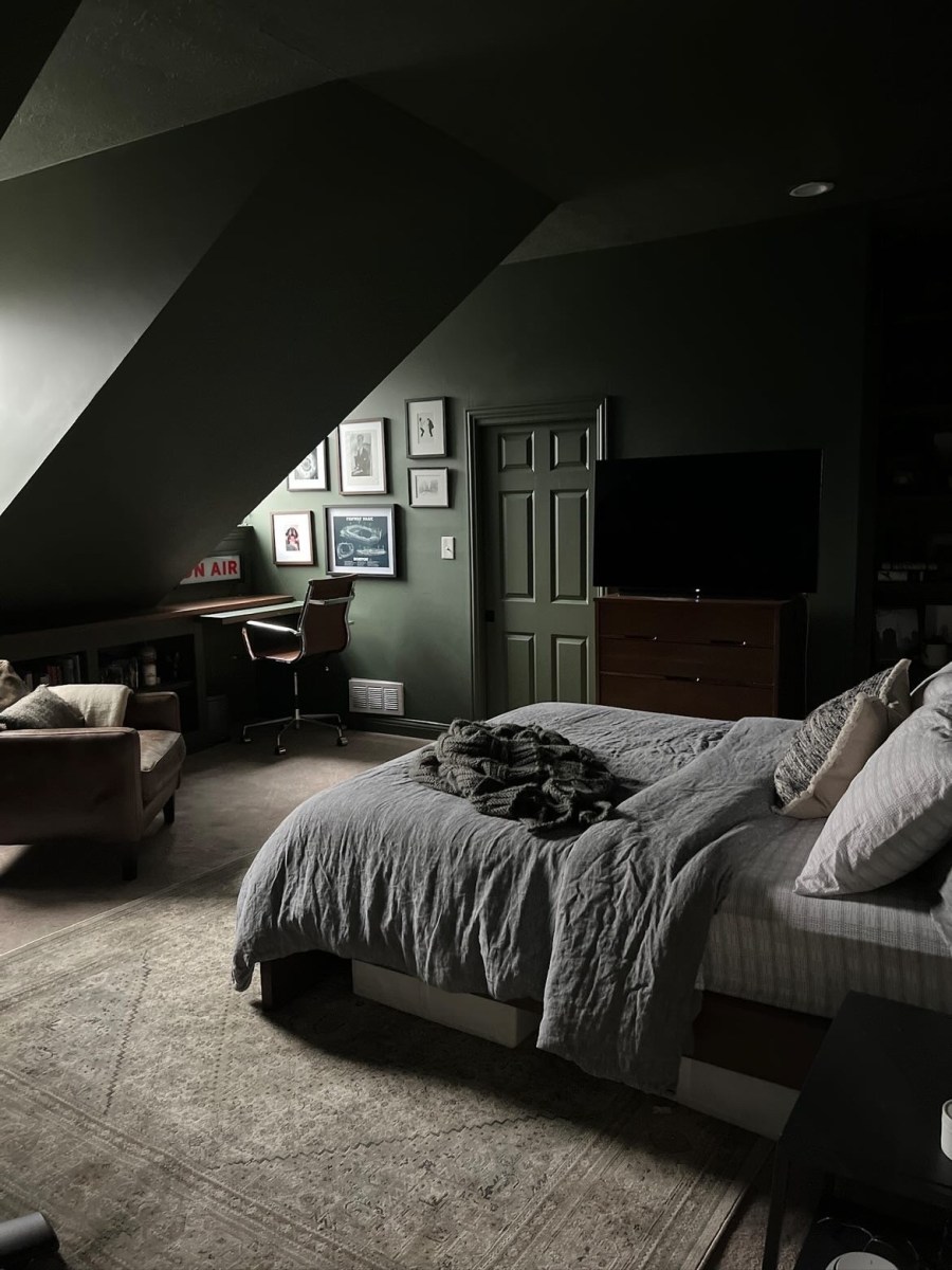 How to use Color Drenching in every space of your home - Hana's Happy Home