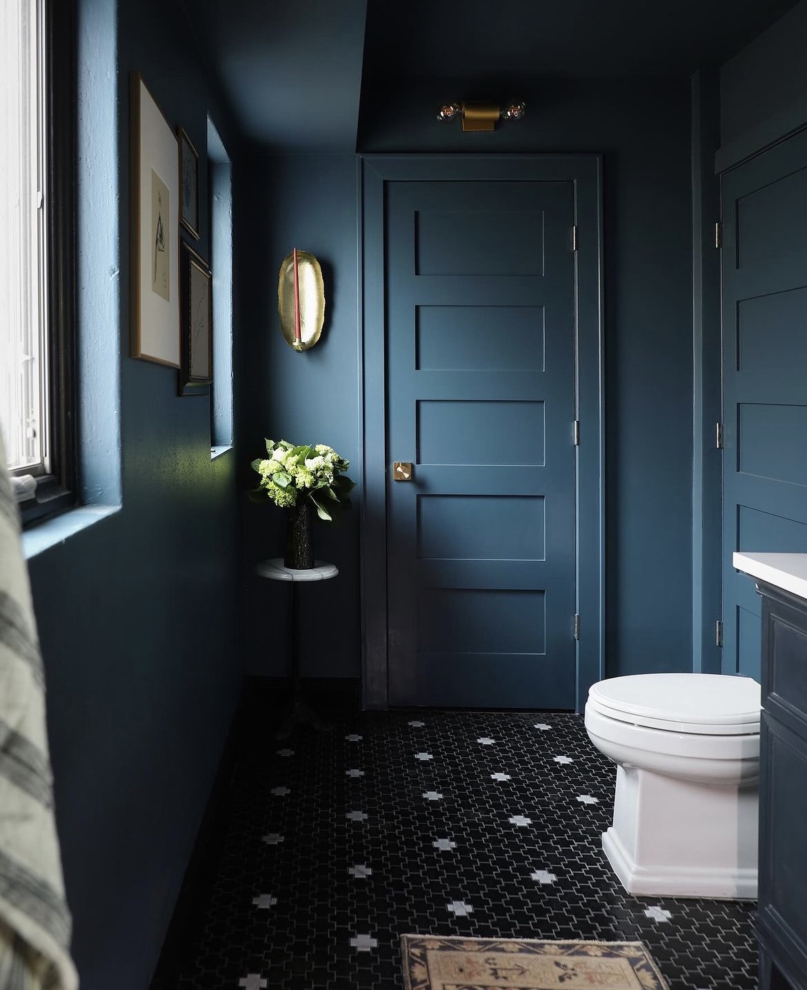 How to use Color Drenching in every space of your home - Hana's Happy Home